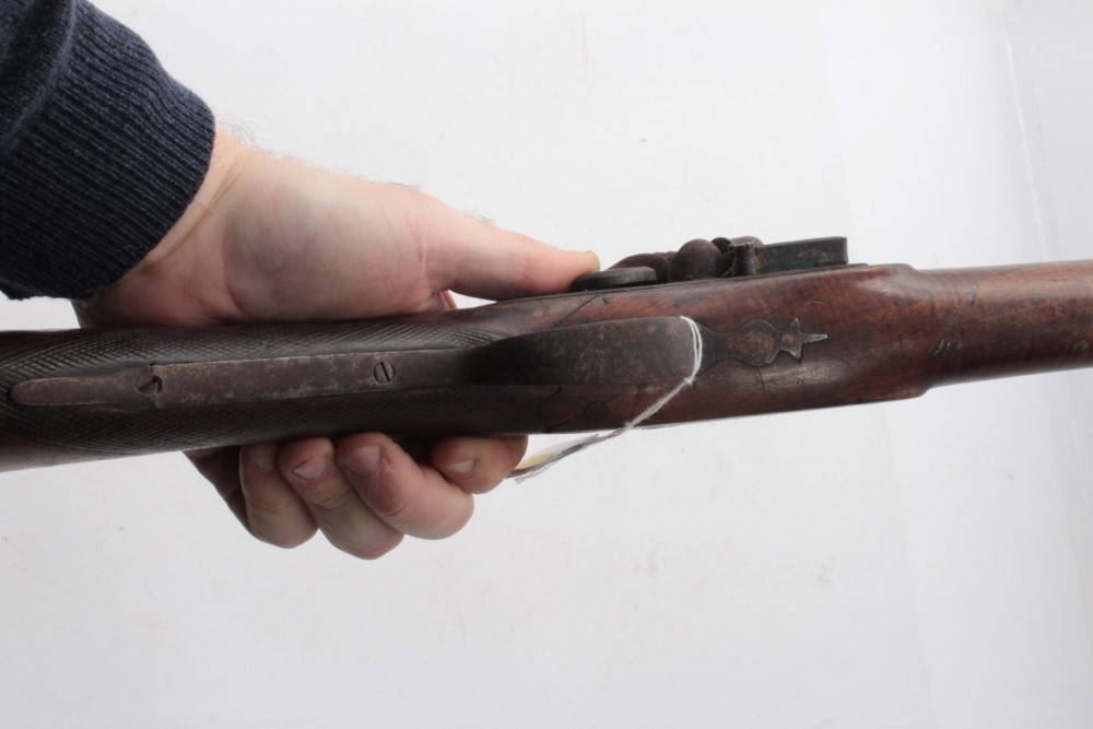 Lot 376 - English flintlock sporting gun with inset