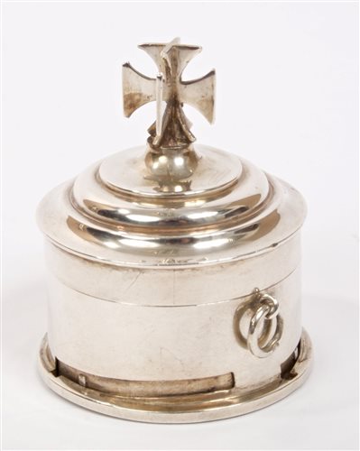 Lot 406 - Victorian silver wafer box of cylindrical