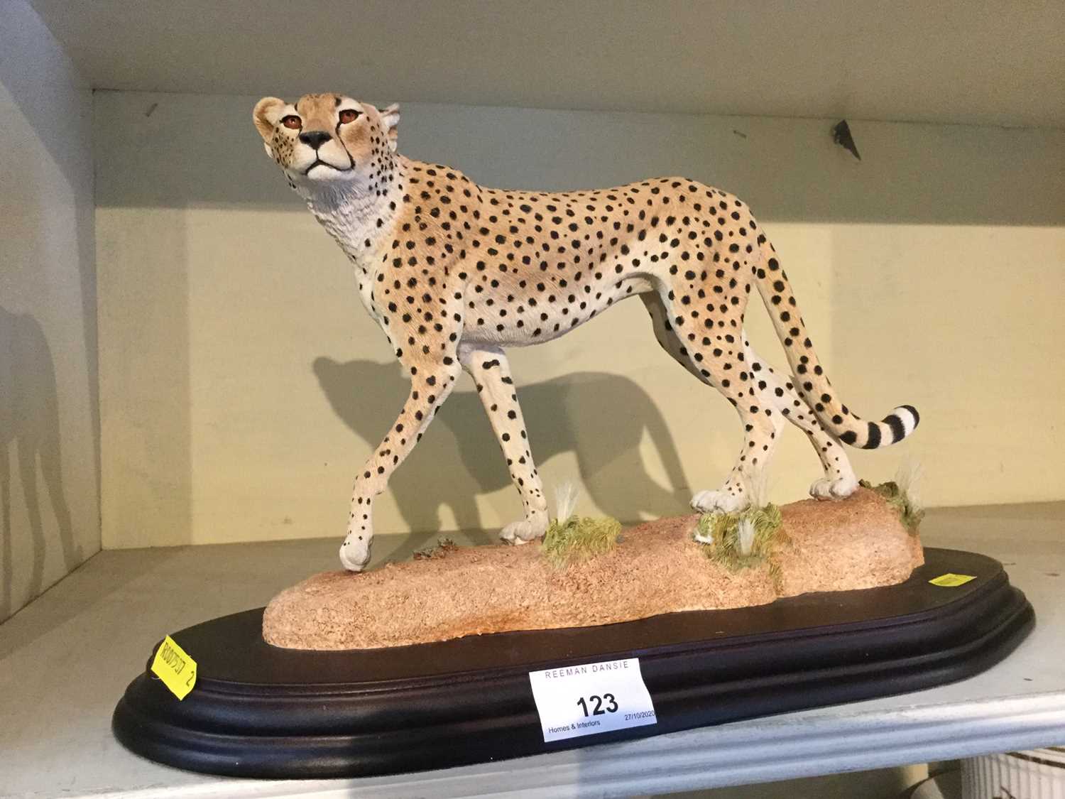 Lot 123 - Country Artists sculpture of a Cheetah,