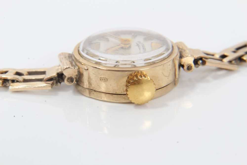 Lot 172 - Ladies 9ct gold Rotary cocktail watch