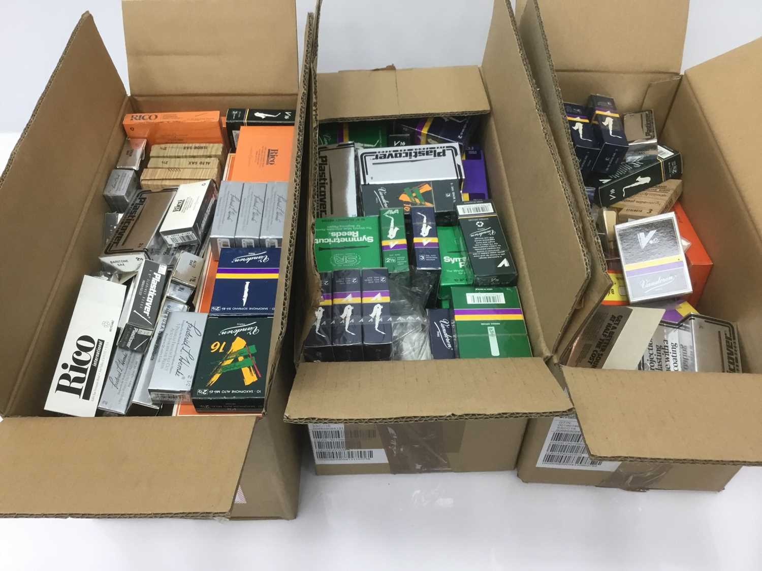 Lot 150 - Large quantity of woodwind reeds, various