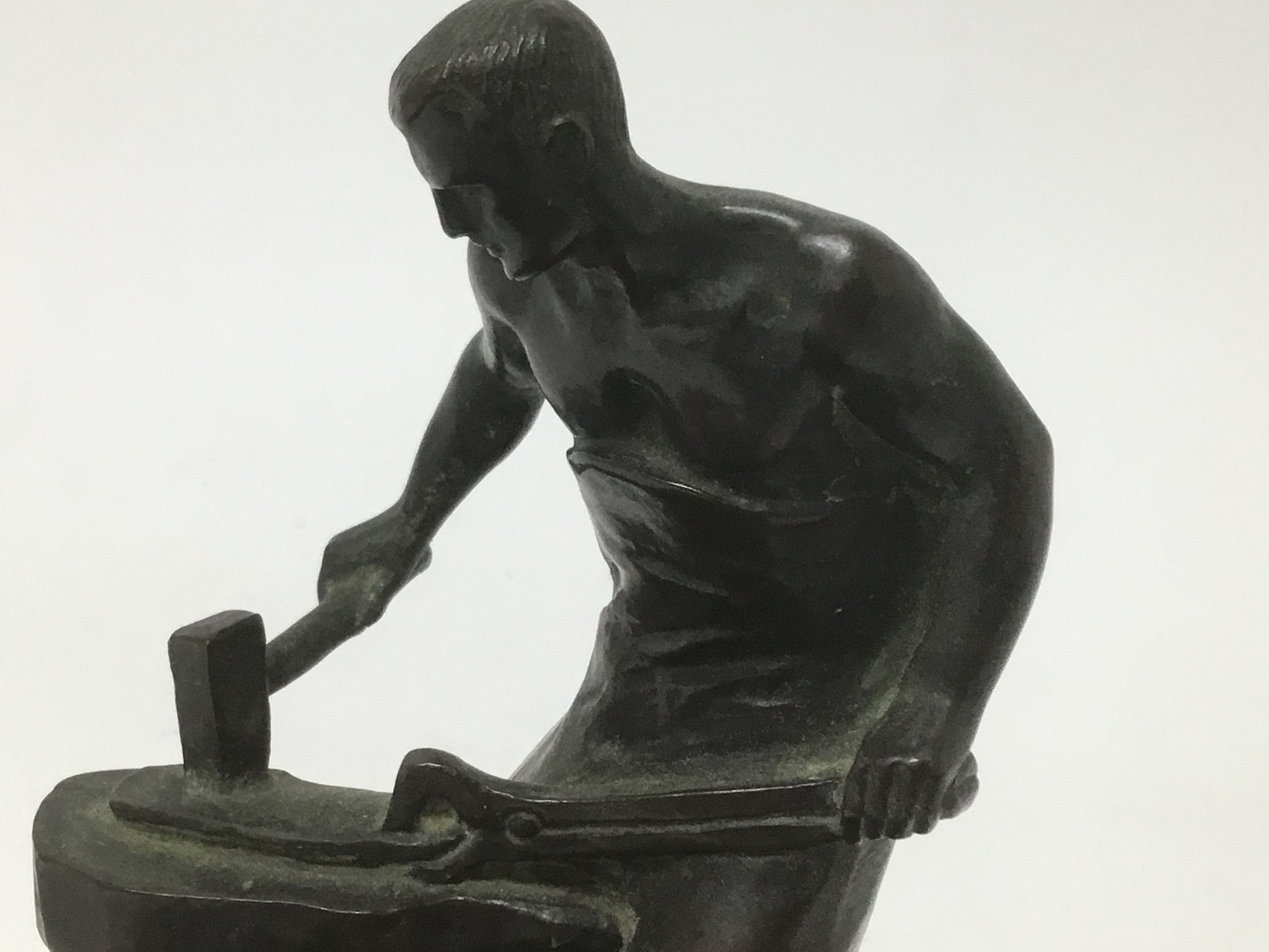 Lot 1969 - George Morin (1874-1950) Art Deco bronze