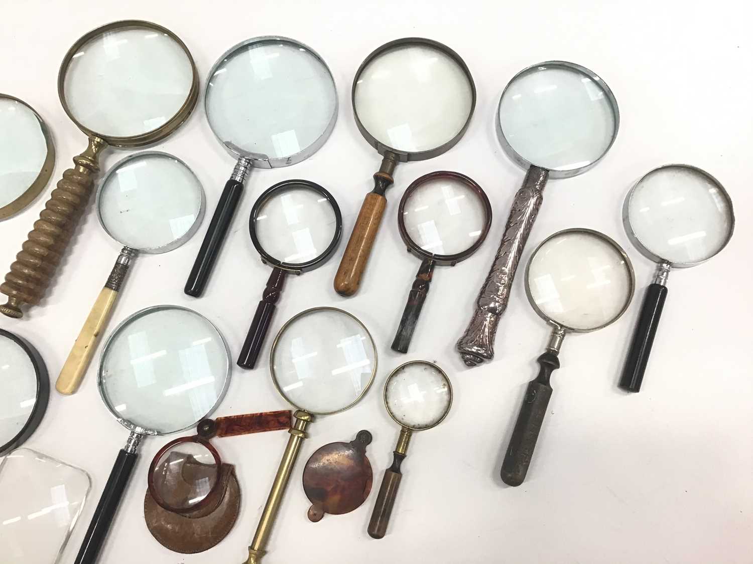 Lot 1912 - Box of antique and vintage magnifying