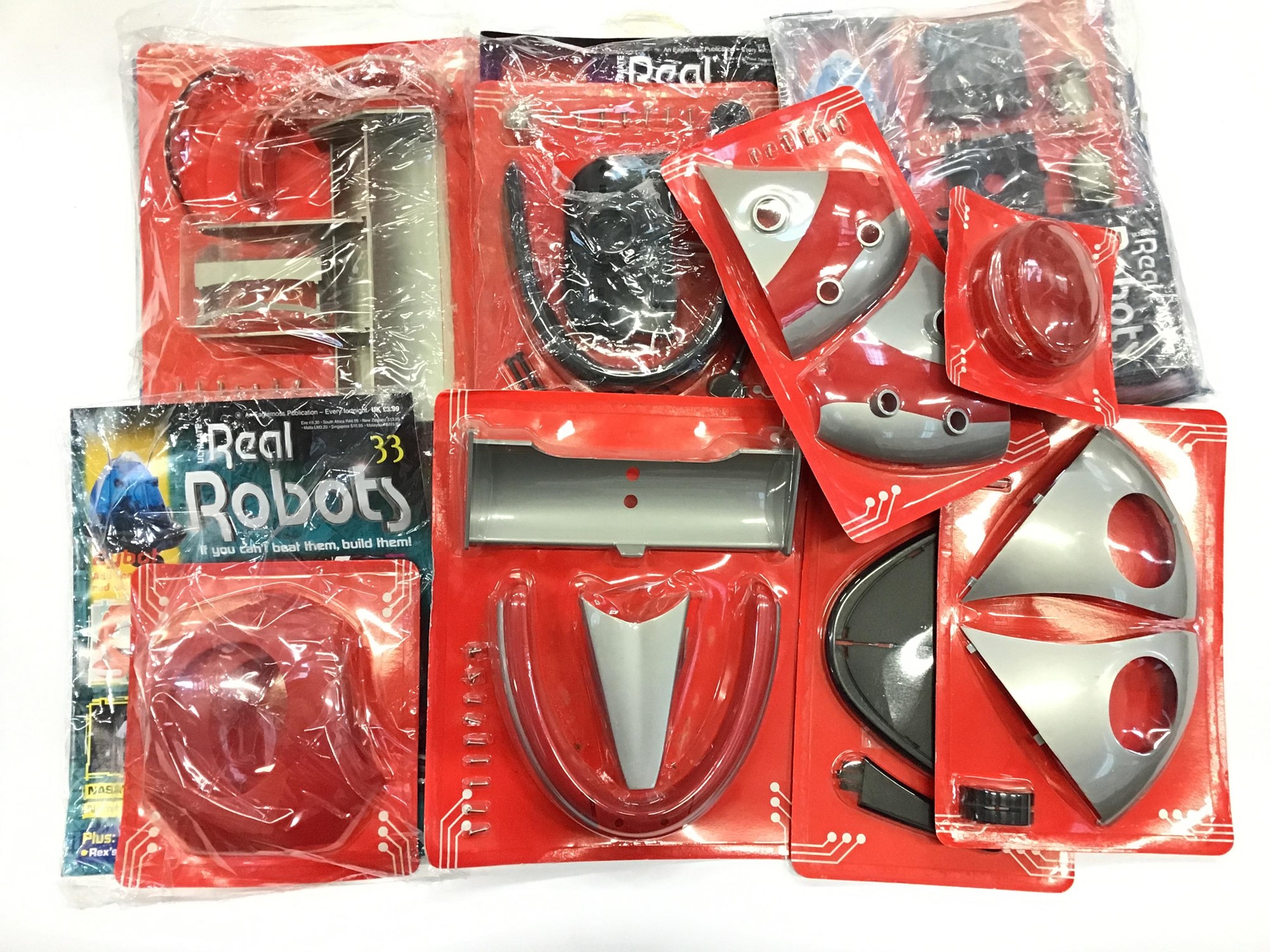 Lot 1530 - Eaglemoss Publication Ultimate Real Robots