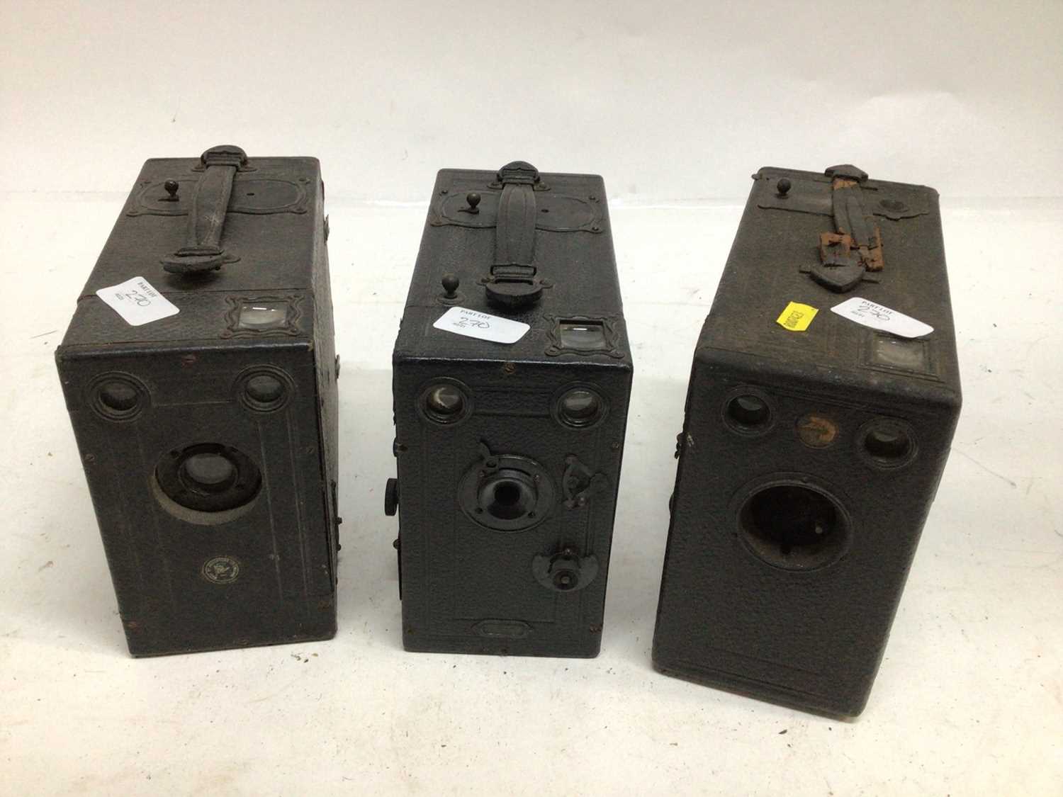 Lot 270 - Four early falling plate box cameras
