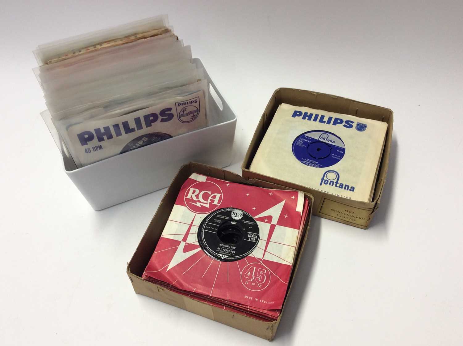 Lot 1062 - Approximately 100 single records including