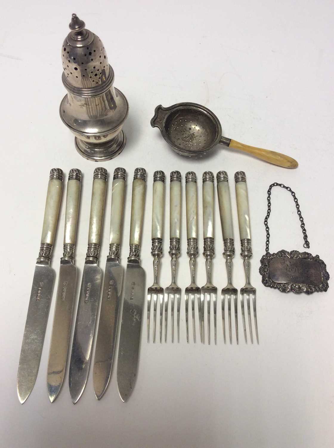 Lot 230 - George V silver sugar caster of baluster