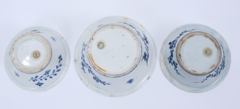 Lot 40 - Three Lowestoft patty pans, the first painted