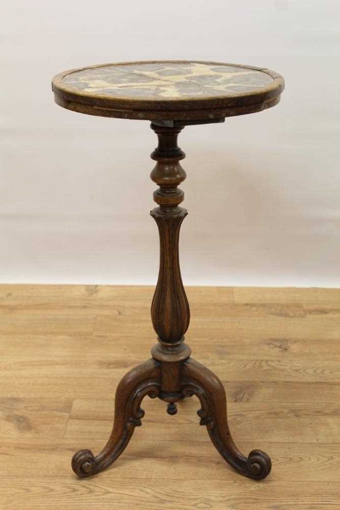 Lot 1422 - Good William IV rosewood occasional table
