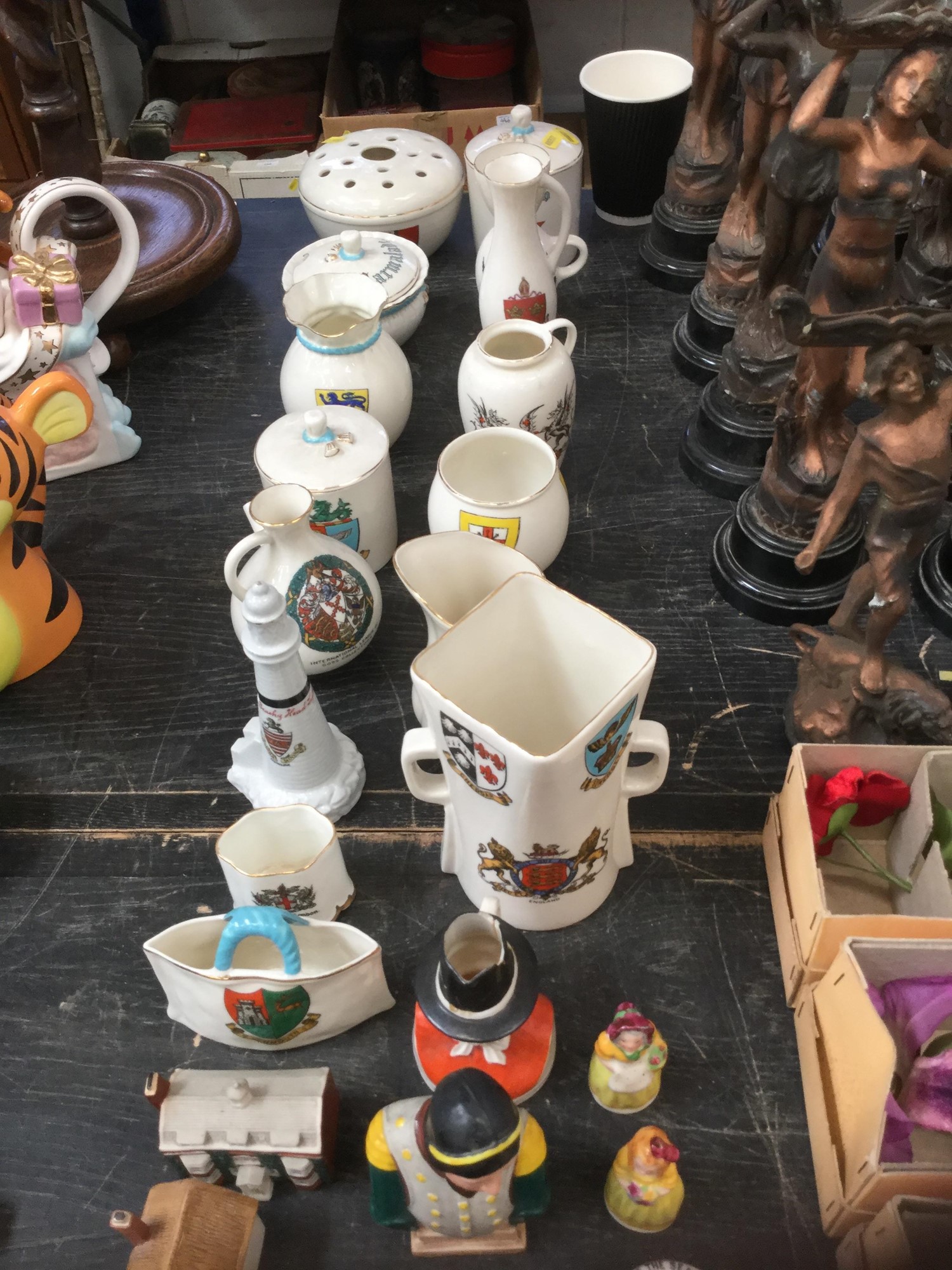 Lot 511 - Collection of W.H. Goss Crested Ware to