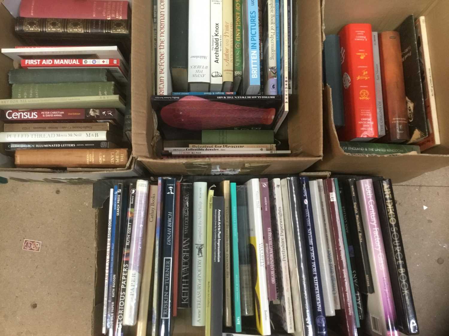 Lot 1539 - Miscellaneous books, including art and