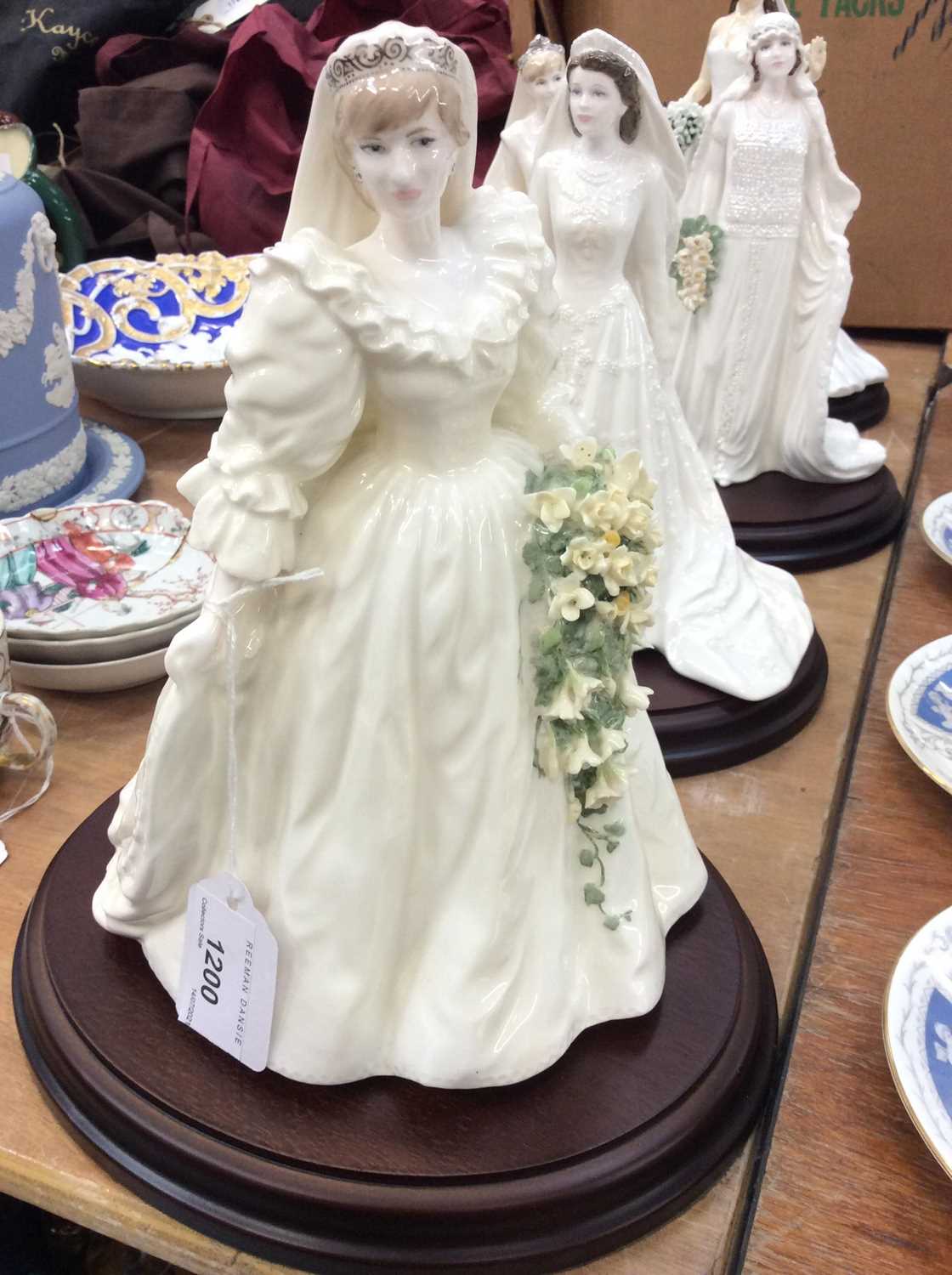 Lot 1200 - Royal Brides collection of dolls (5 in