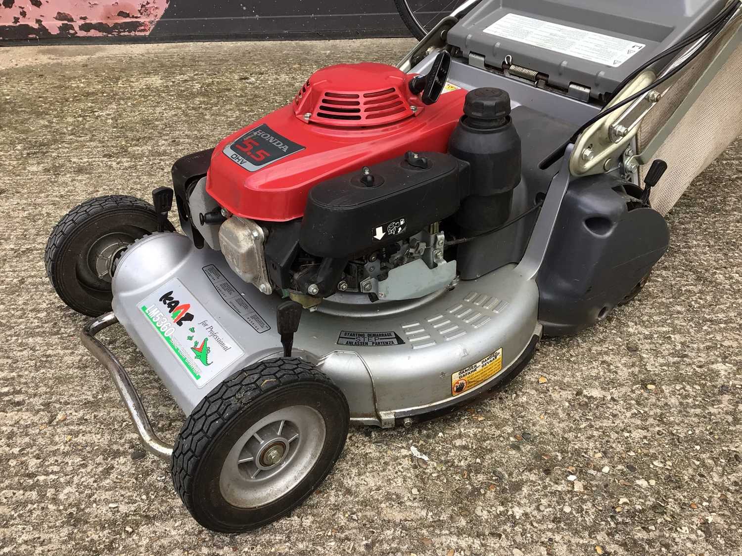 Lot 4 - Kaaz LM5360 LM5360HXAR - Pro Lawnmower, 5.5 HP