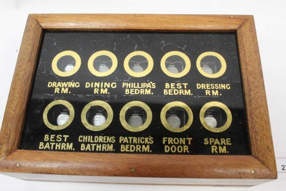 Lot 2368 - Early 20th century servants bell box