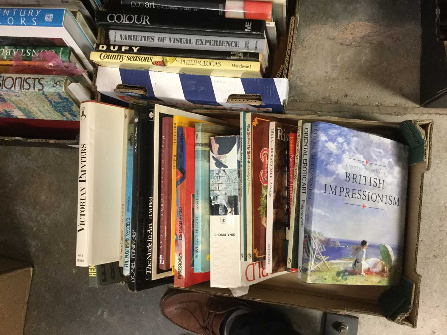 Lot 364 - Four boxes of assorted art reference books