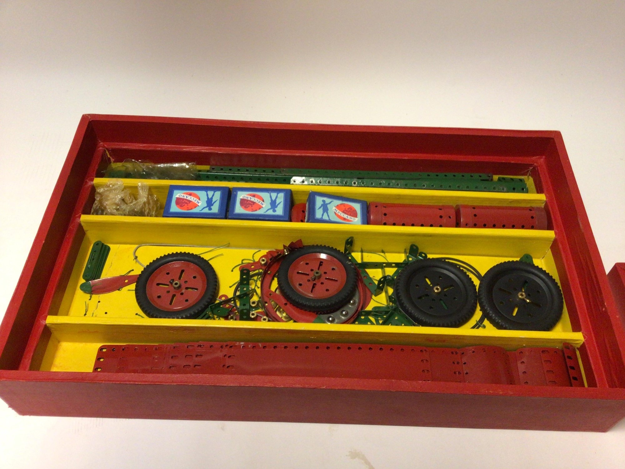 Lot 2280 - Meccano Accessory Set No. 9A in original