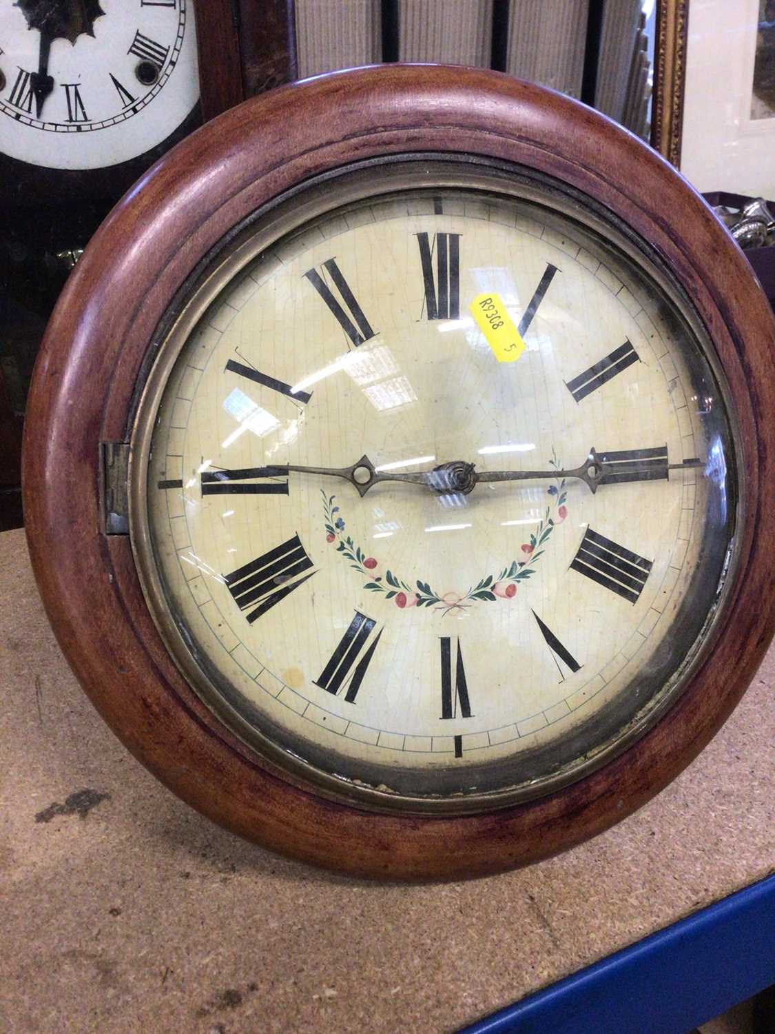 Lot 133 - Two clocks