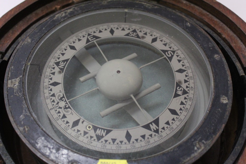 Lot 2480 - Ships binnacle compass