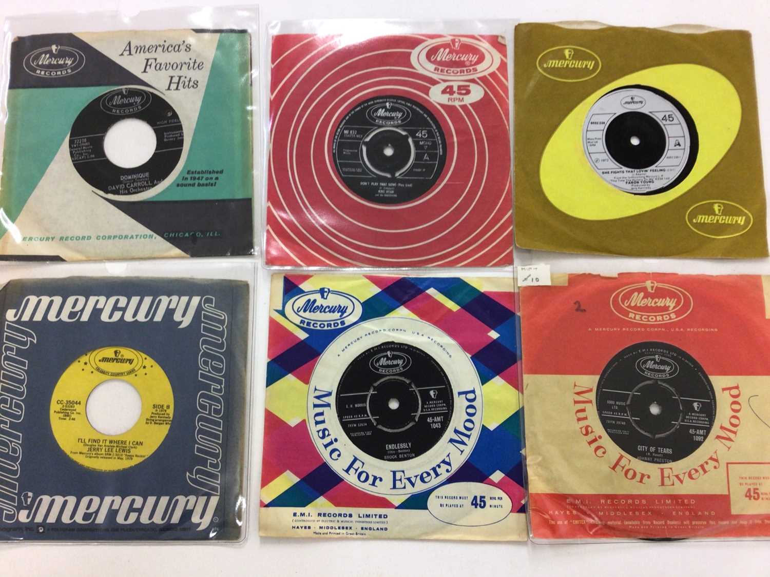 Lot 2274 - Box of single records on the MGM label and