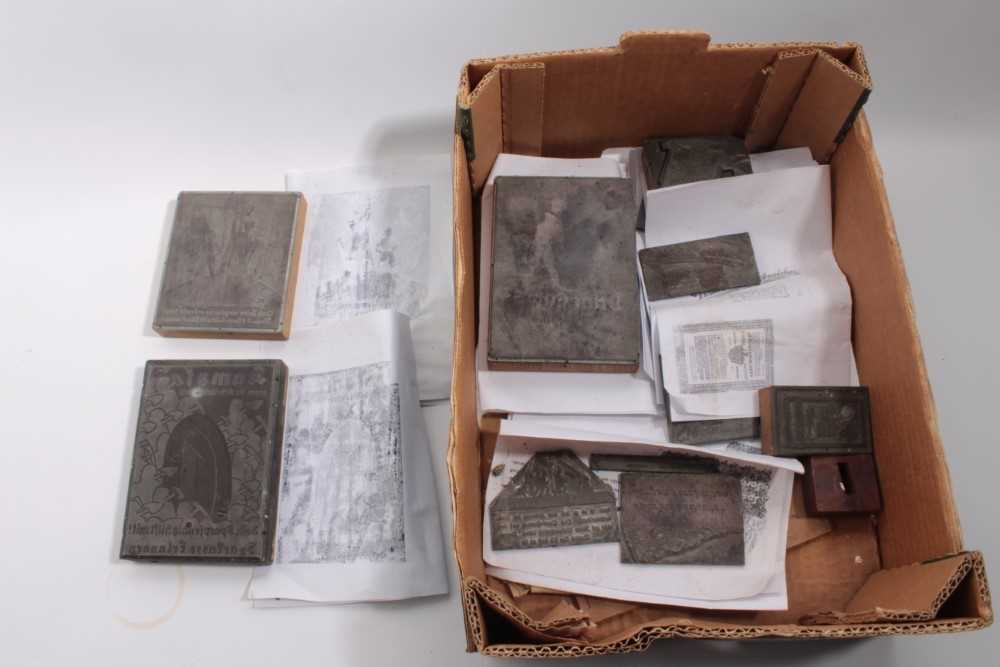 Lot 997 - Interesting collection of Second World War