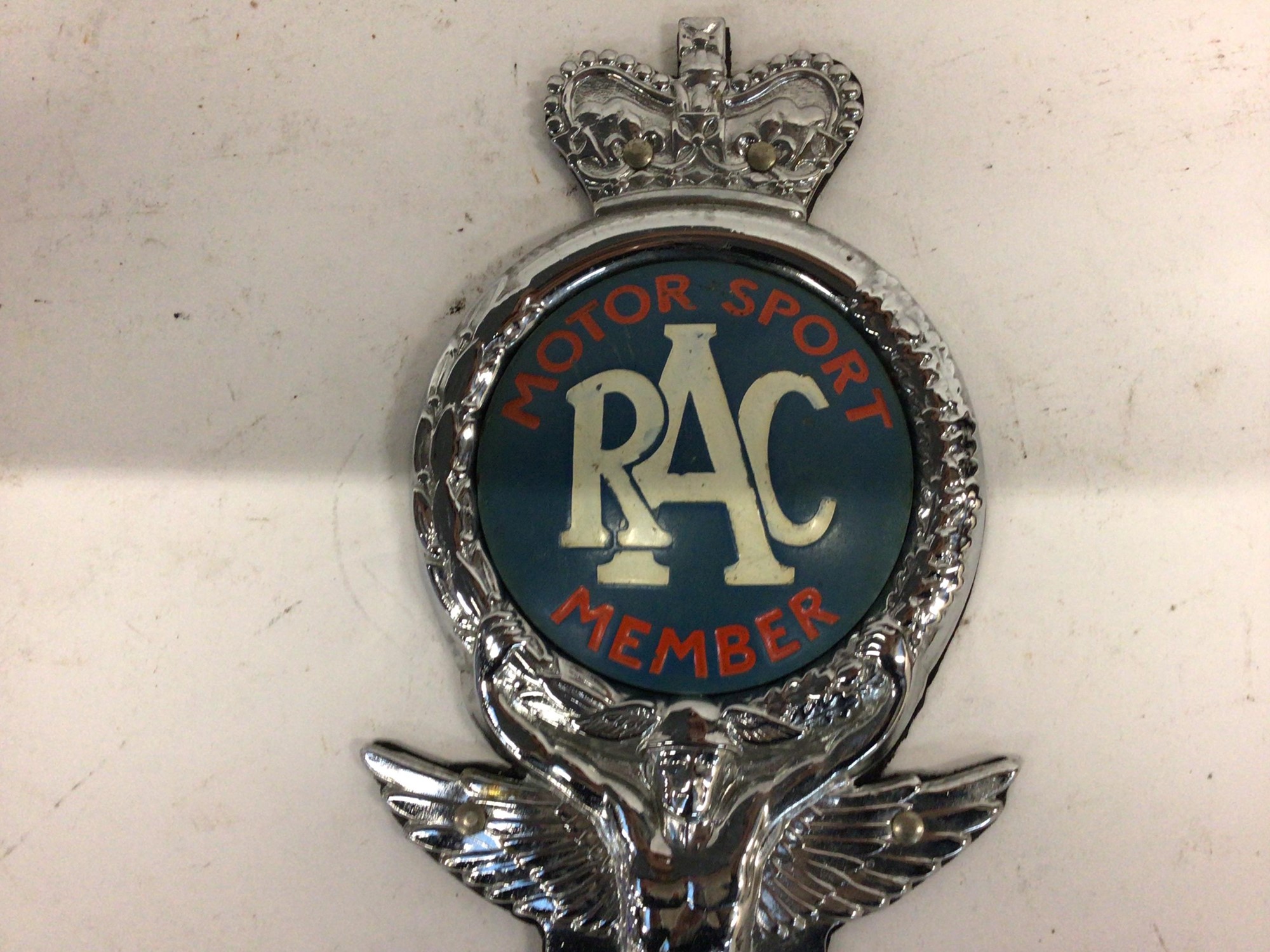 Lot 2010 - Scarce RAC Motorsport Members badge